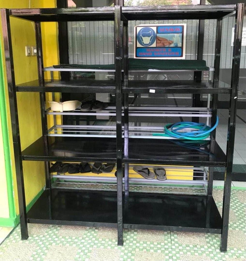 Rak besi hollow galvanis, Perabotan Rumah on Carousell