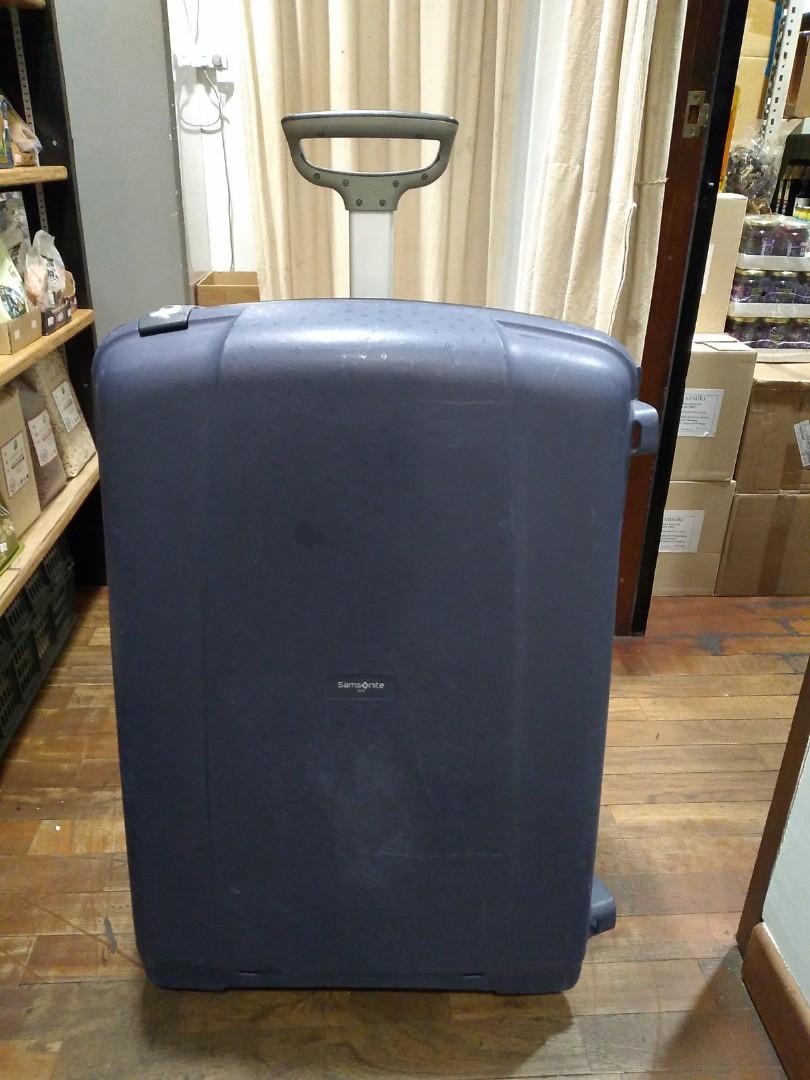 Samsonite 30 inch luggage (4wheels, TSA lock), Hobbies & Toys, Travel ...