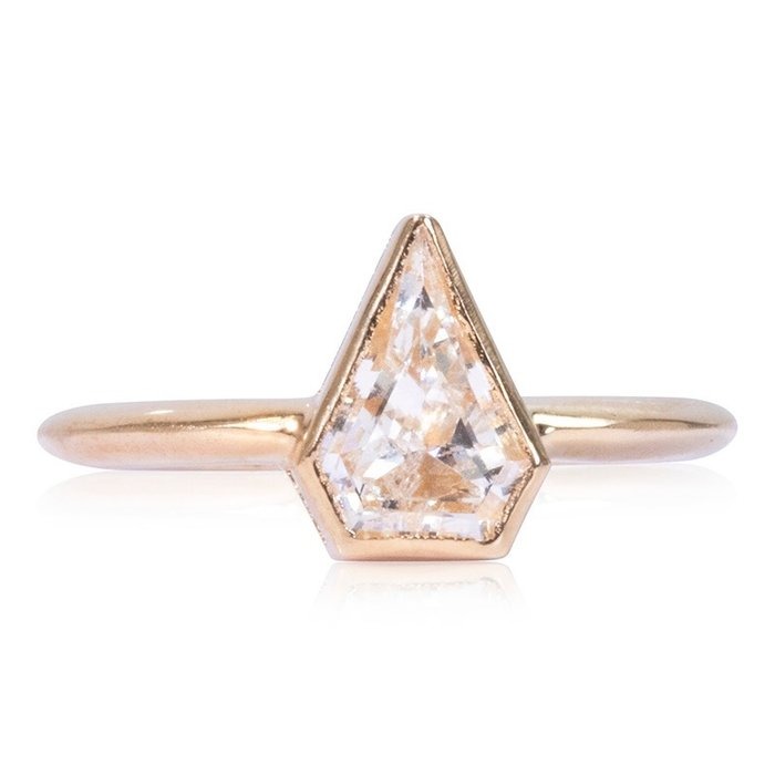 Stunning and One of a Kind Art Deco Kite Shape Natural Diamond Ring ...