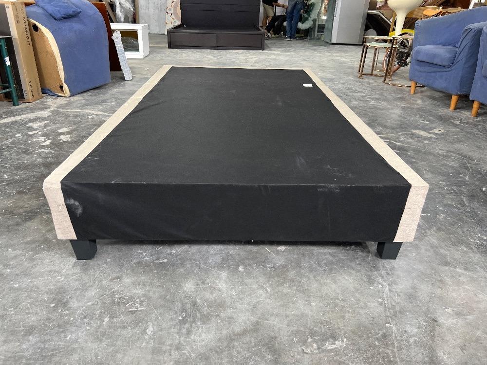 Super Single Size Divan Fabric Bed Frame / Rangka Katil Divan Saiz ...