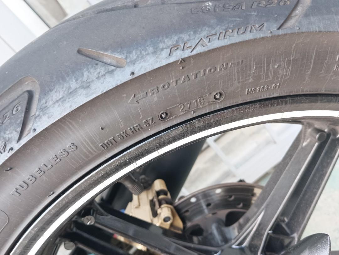 Tayar Corsa R26 platinum 130/70 tyre, Motorbikes on Carousell