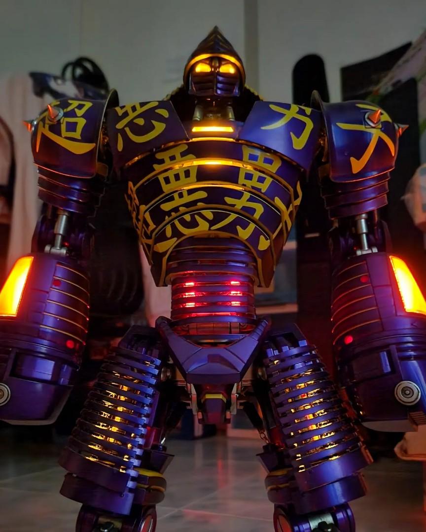 ThreeZero ThreeA Real Steel Noisy Boy, Hobbies & Toys, Toys & Games on ...