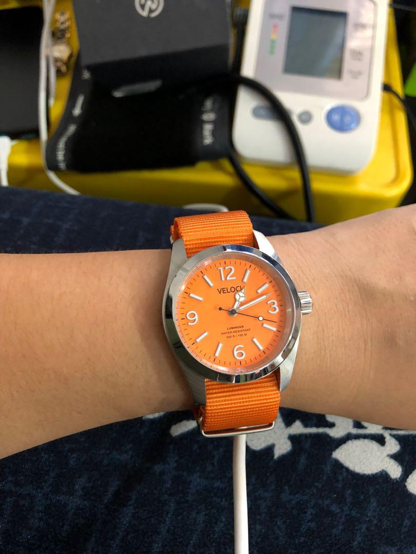 Veloci watch changeable strap, Women's Fashion, Watches & Accessories ...