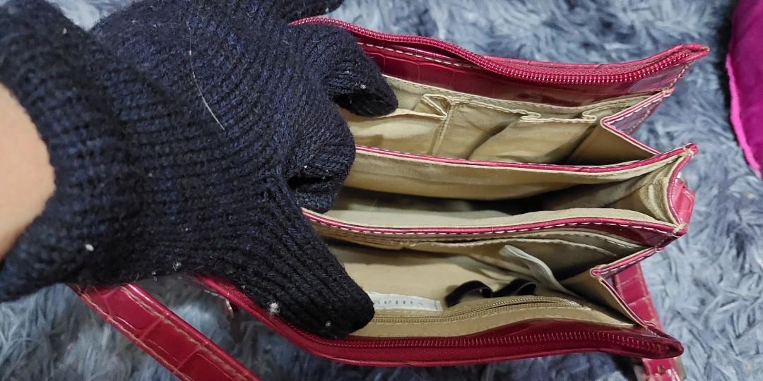 Villager Bag, Women's Fashion, Bags & Wallets, Shoulder Bags on Carousell
