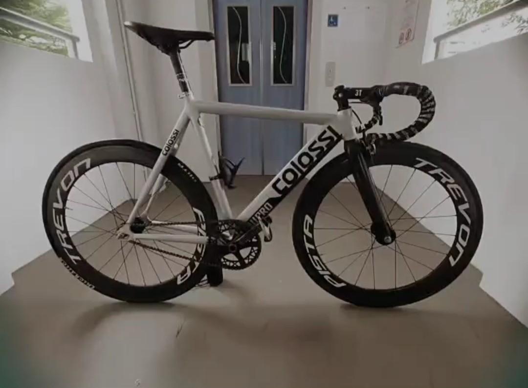 WTS Colossi Low Pro frameset, Sports Equipment, Bicycles & Parts ...