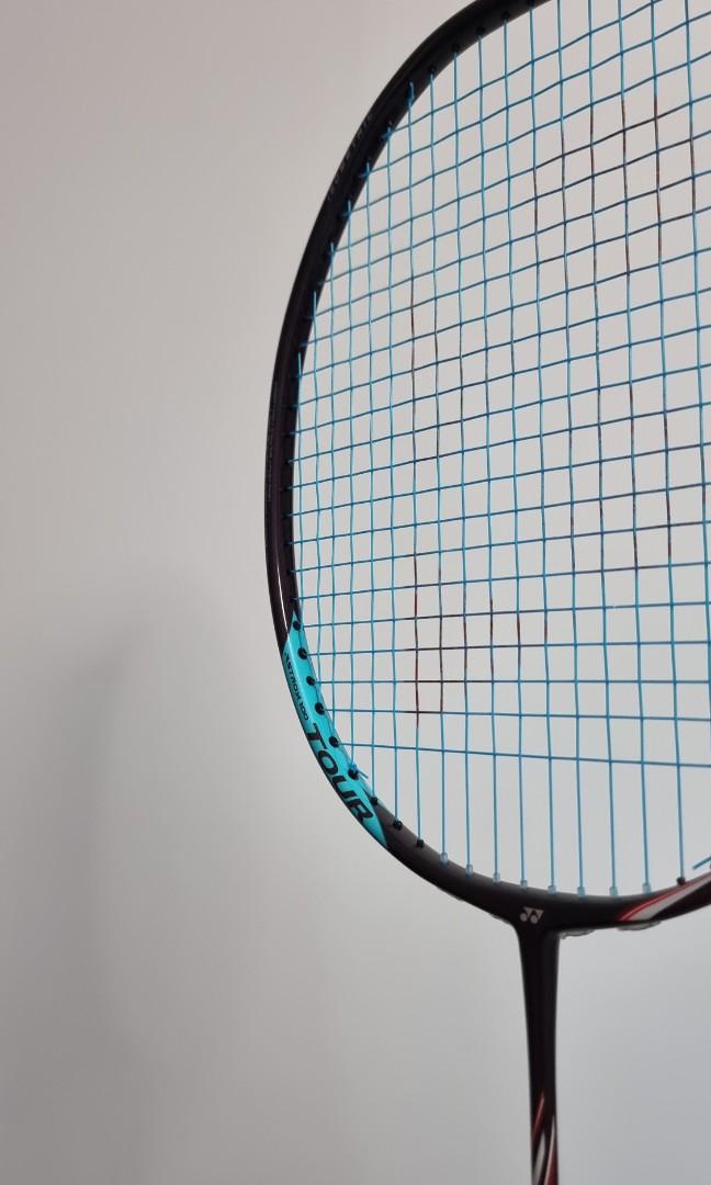 Yonex Astrox 100 Tour Kurenai 4UG5, Sports Equipment, Sports & Games ...