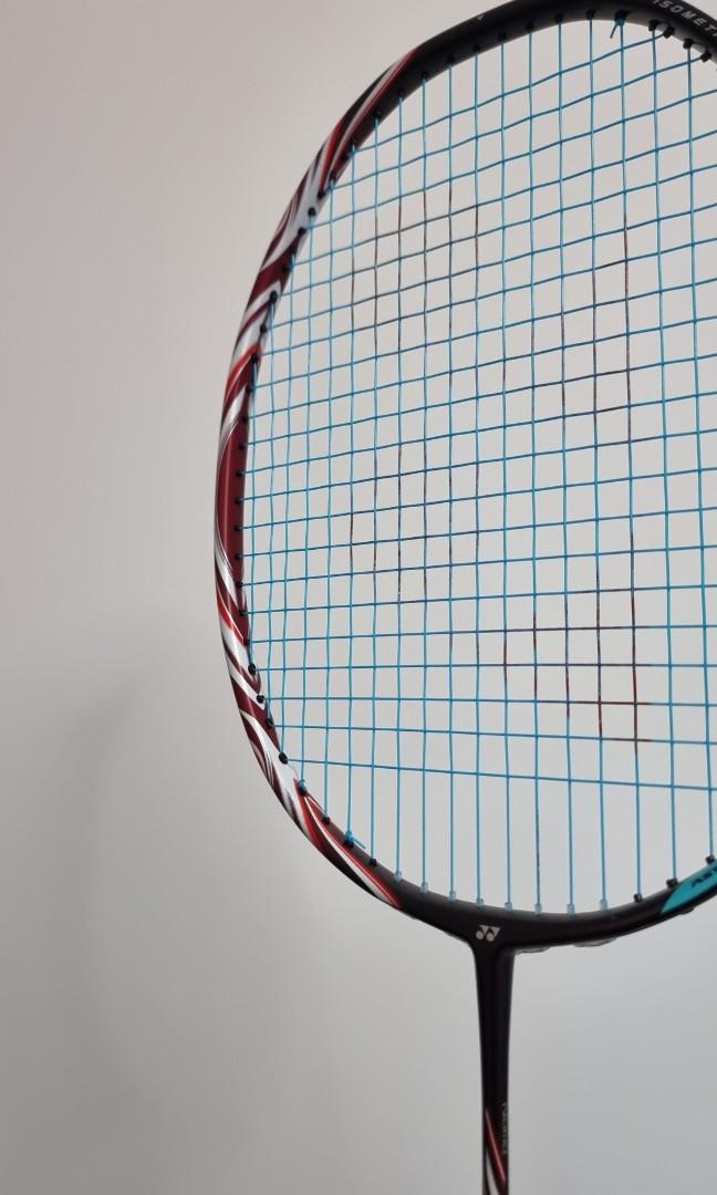 Yonex Astrox 100 Tour Kurenai 4UG5, Sports Equipment, Sports & Games ...