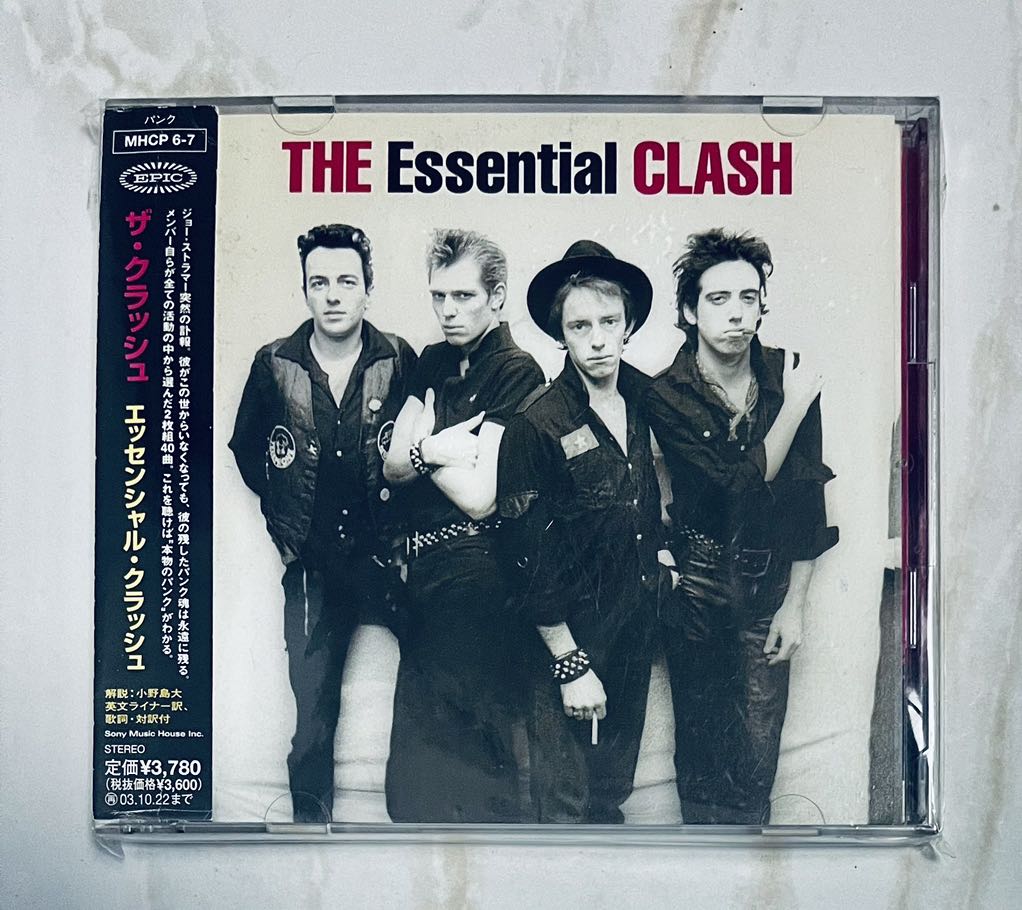 CLASH - THE ESSENTIAL ALBUM JAPAN WITH OBI, Hobbies & Toys, Music ...