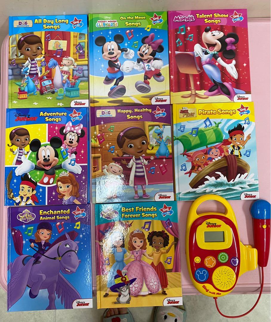 Disney Junior Sing Along Music Player and 8-book library, 興趣及遊戲, 玩具 ...