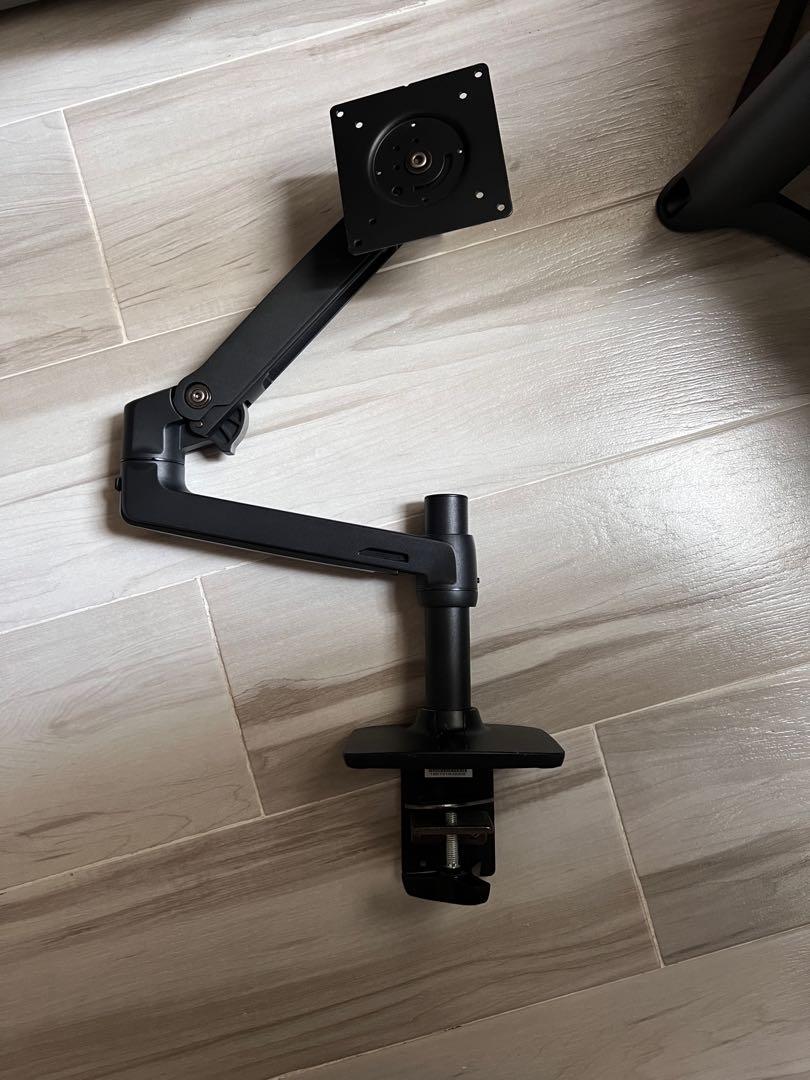 Ergotron LX Desk Monitor Arm 黑色 顯示器支架, 電腦＆科技, 電腦周邊及配件, 電子屏幕 - Carousell
