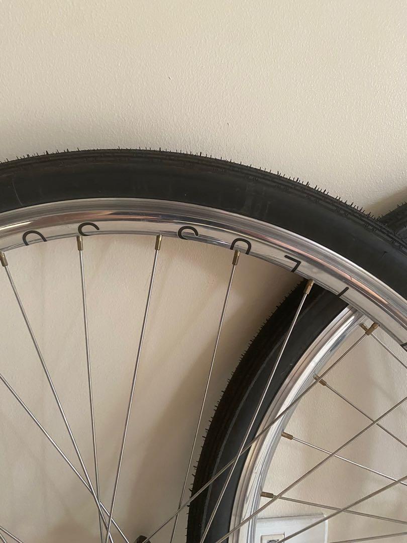 Hplus Son Archetype wheelset, Sports Equipment, Bicycles & Parts ...