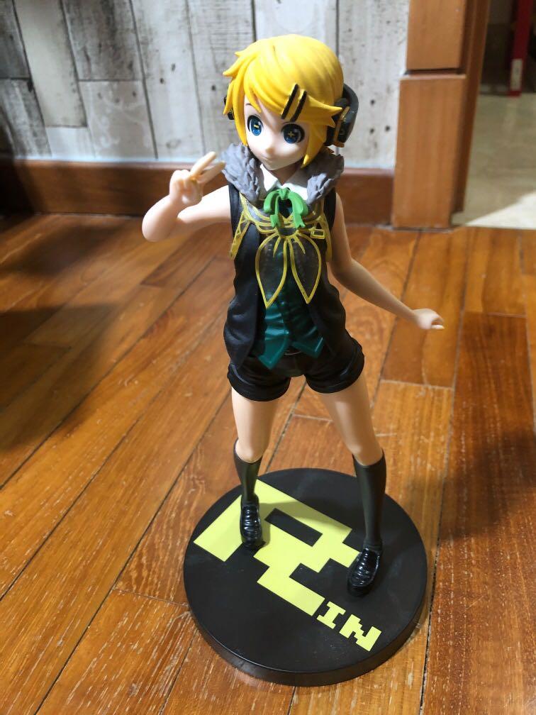 Kagamine Rin Figure Hobbies Toys Toys Games On Carousell