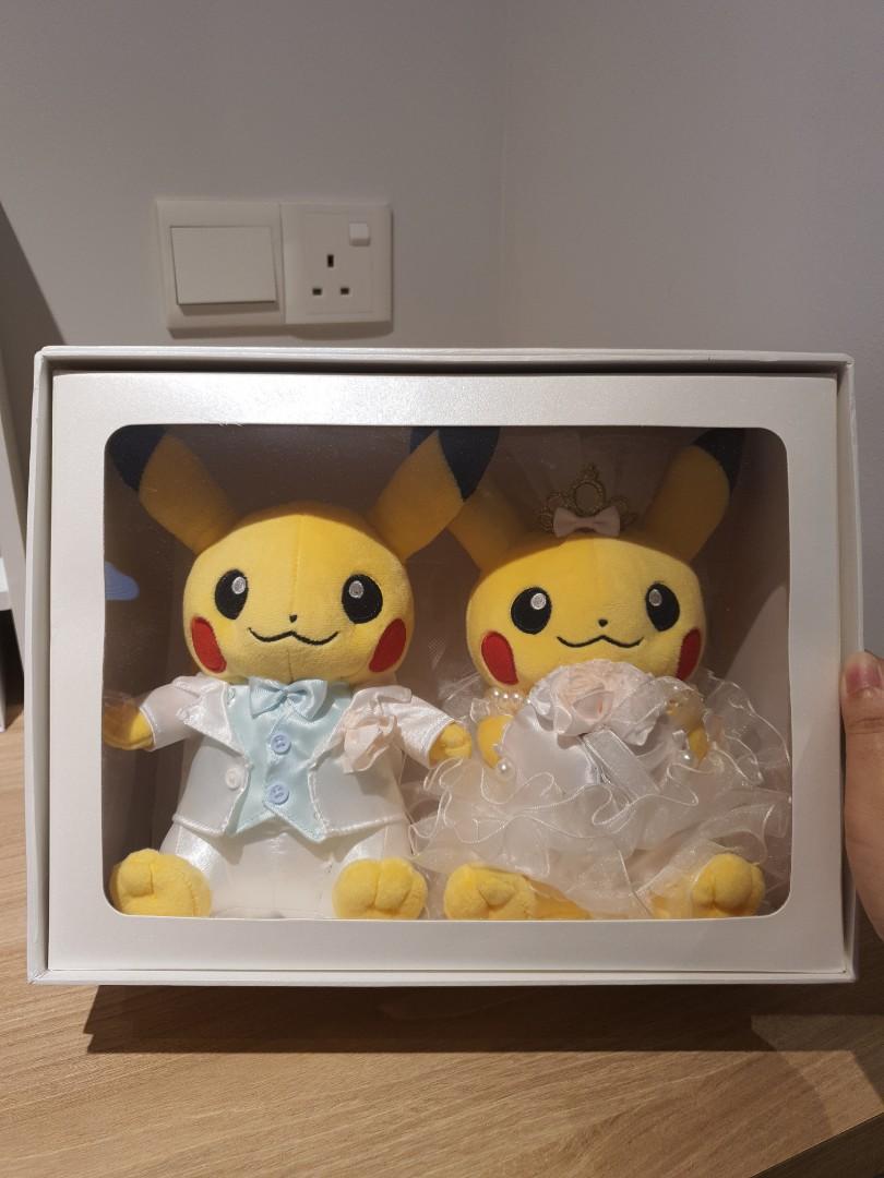 Pokemon Pikachu Wedding Pair, Hobbies & Toys, Memorabilia ...