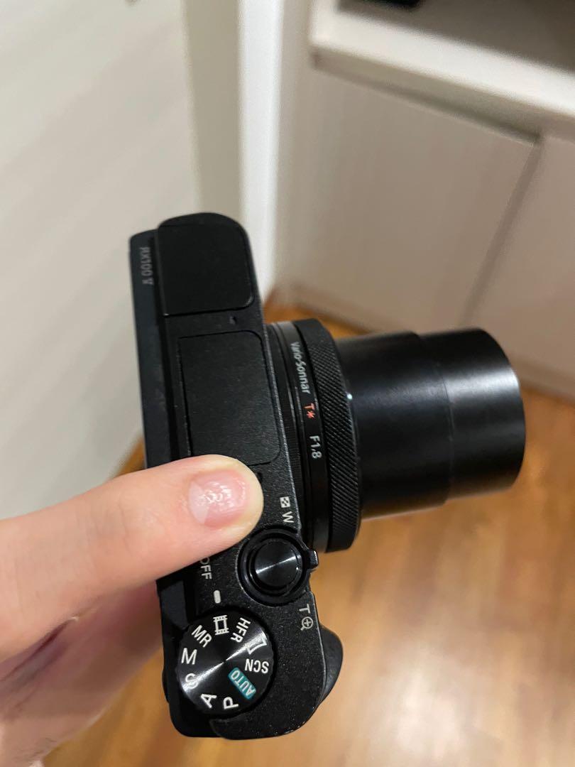 SONY RX100v mark 5 mkv, Photography, Cameras on Carousell