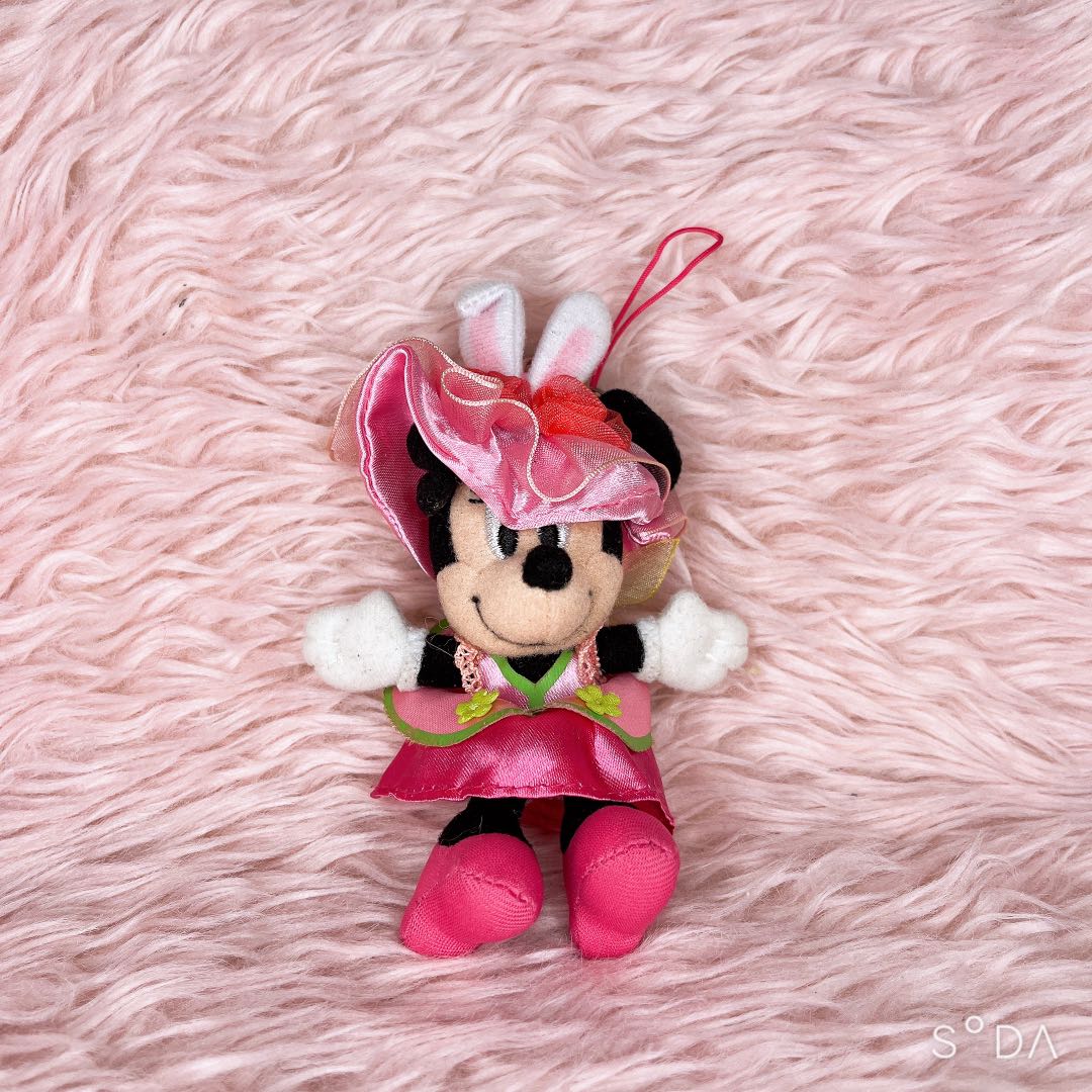TOKYO DISNEY RESORT MINNIE MOUSE CHARM, Hobbies & Toys, Toys & Games on ...