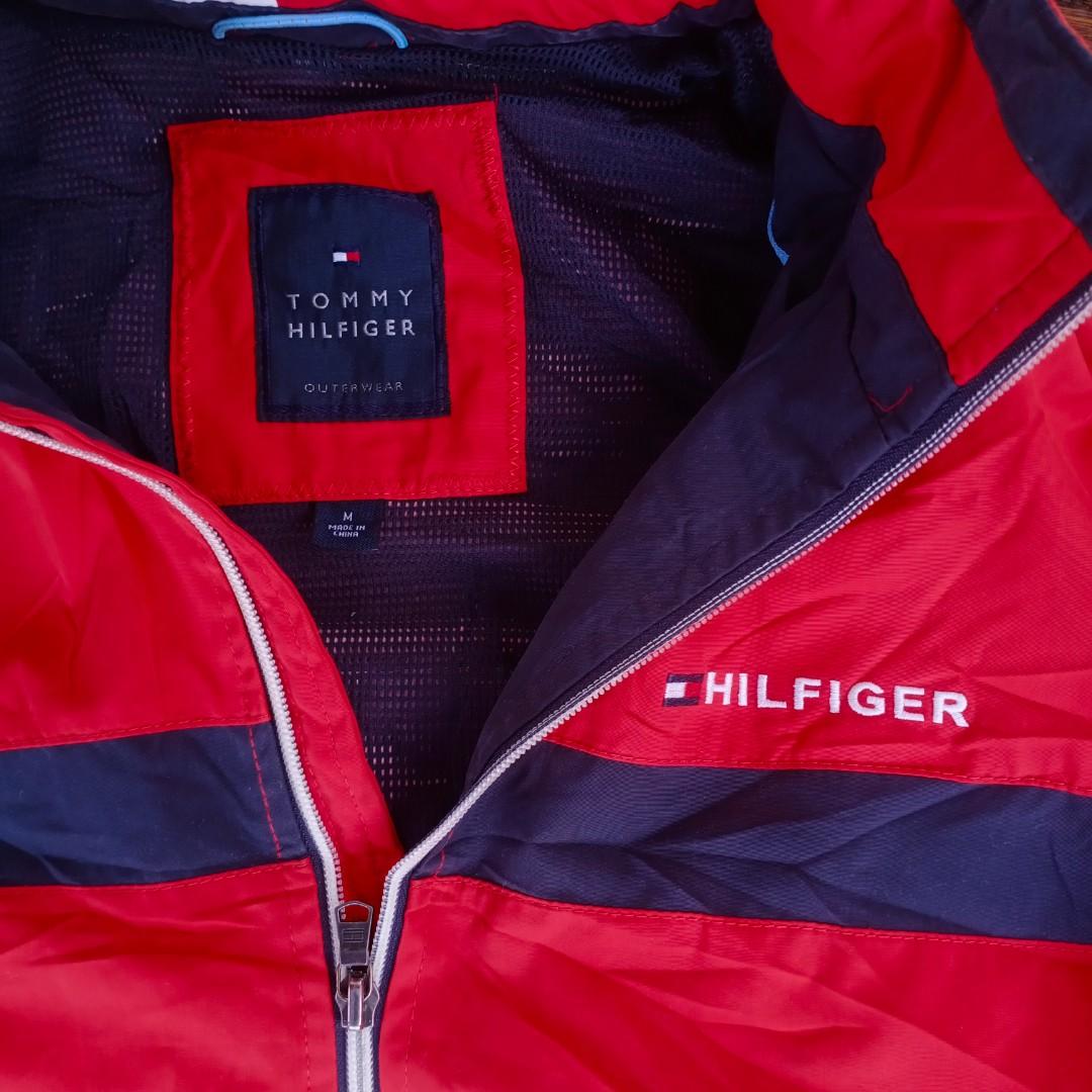 Tommy Hilfiger packable hood, Women's Fashion, Coats, Jackets and ...
