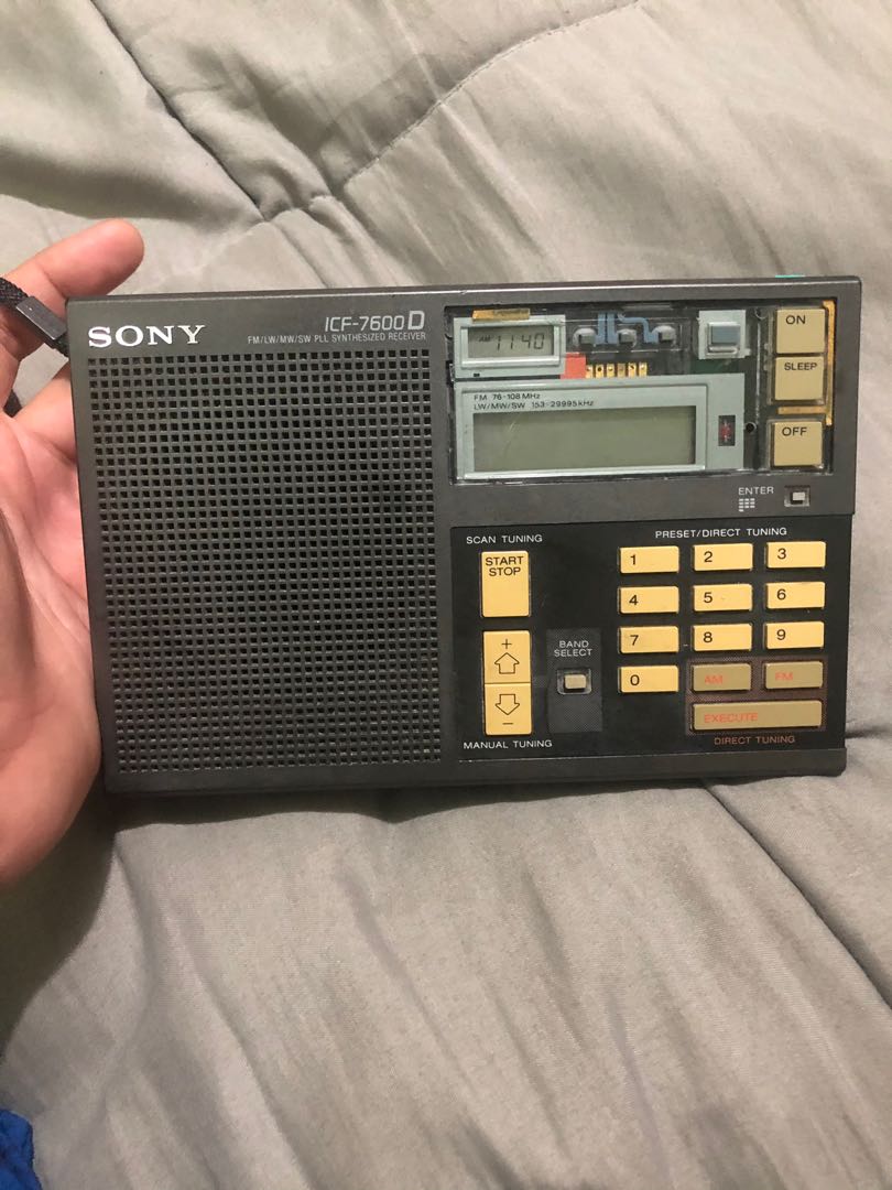 Vintage rare sony ICF-7600D FM/LW/MW/SW radio receiver, Hobbies & Toys, Memorabilia ...