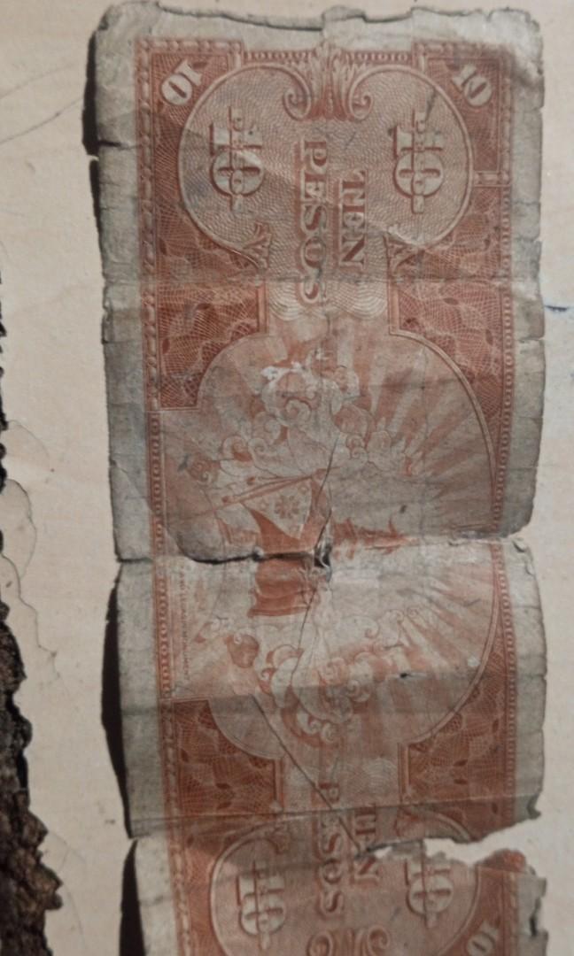 10 pesos bank note sign by president ramon Magsaysay and Cuaderno of ...