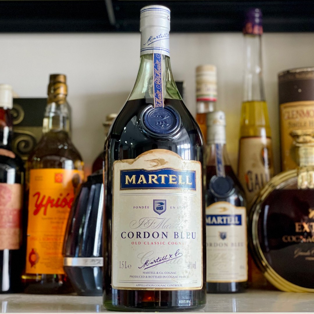 1.5L Cordon Bleu Martell Gordon Blue green bottle 1980s 1500ml, Food ...