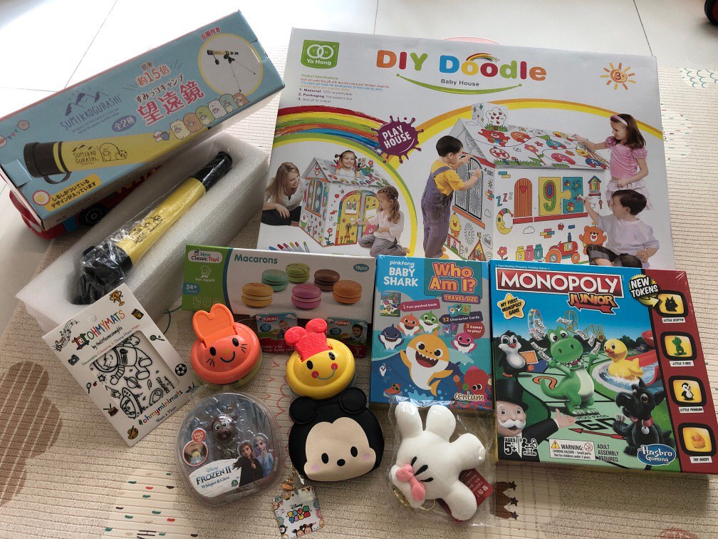 Baby shark, monopoly, Frozen, Tsum Tsum, macarons, Hobbies & Toys, Toys ...