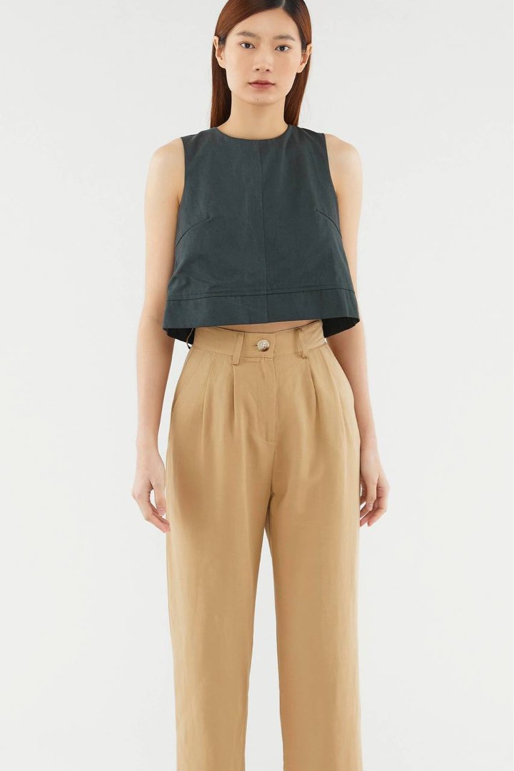 BNWT TEM Esmie Back Flap Top Thyme, Women's Fashion, Tops, Sleeveless ...