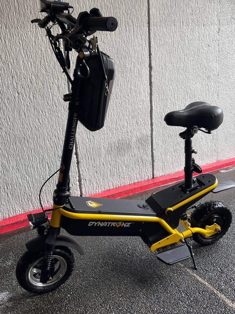 Challenger E-Scooter, Sports Equipment, Bicycles & Parts, Bicycles on ...