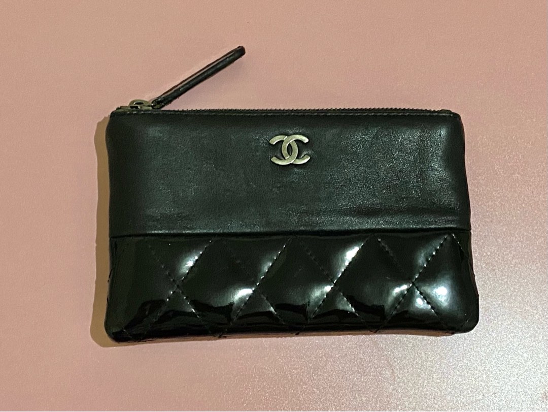 Chanel Mini Pouch, Women's Fashion, Bags & Wallets, Purses & Pouches on ...