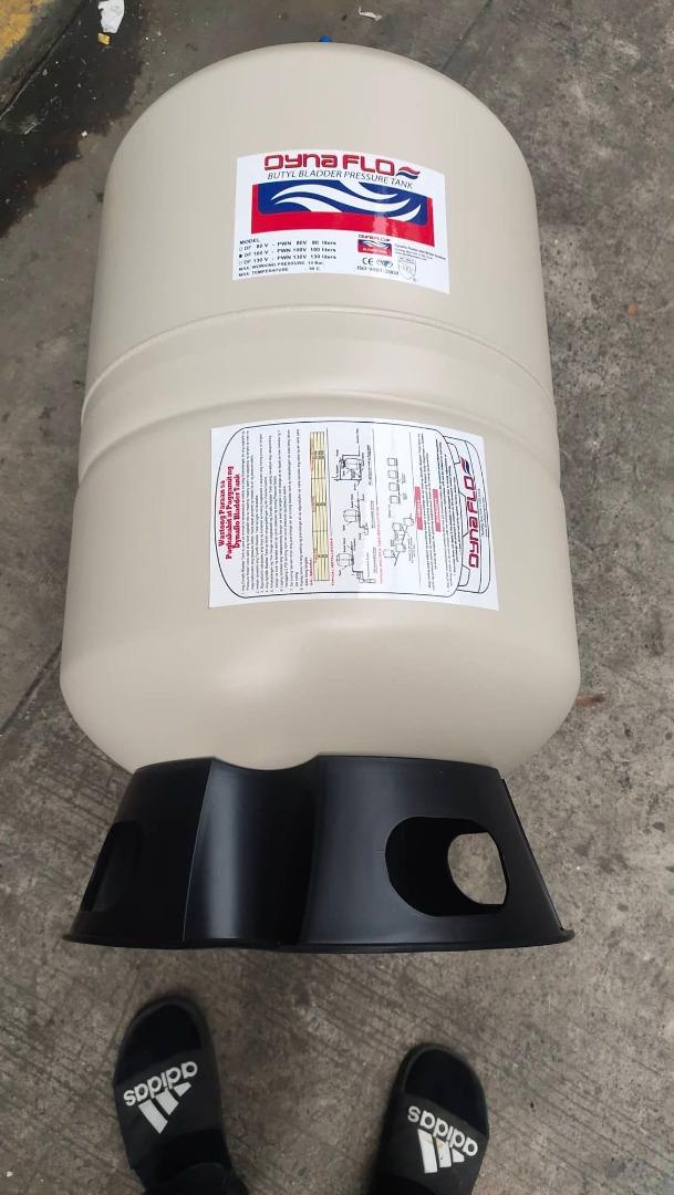 Dynaflo butyl bladder tank, Commercial & Industrial, Construction Tools ...