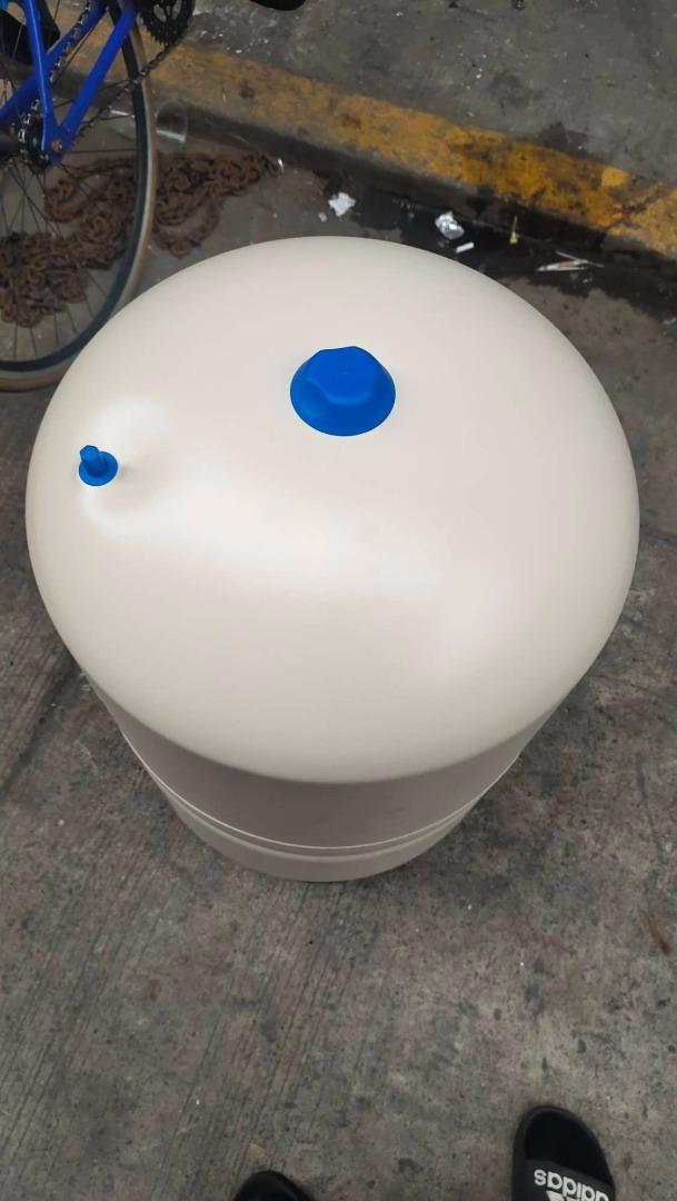 Dynaflo butyl bladder tank, Commercial & Industrial, Construction Tools ...
