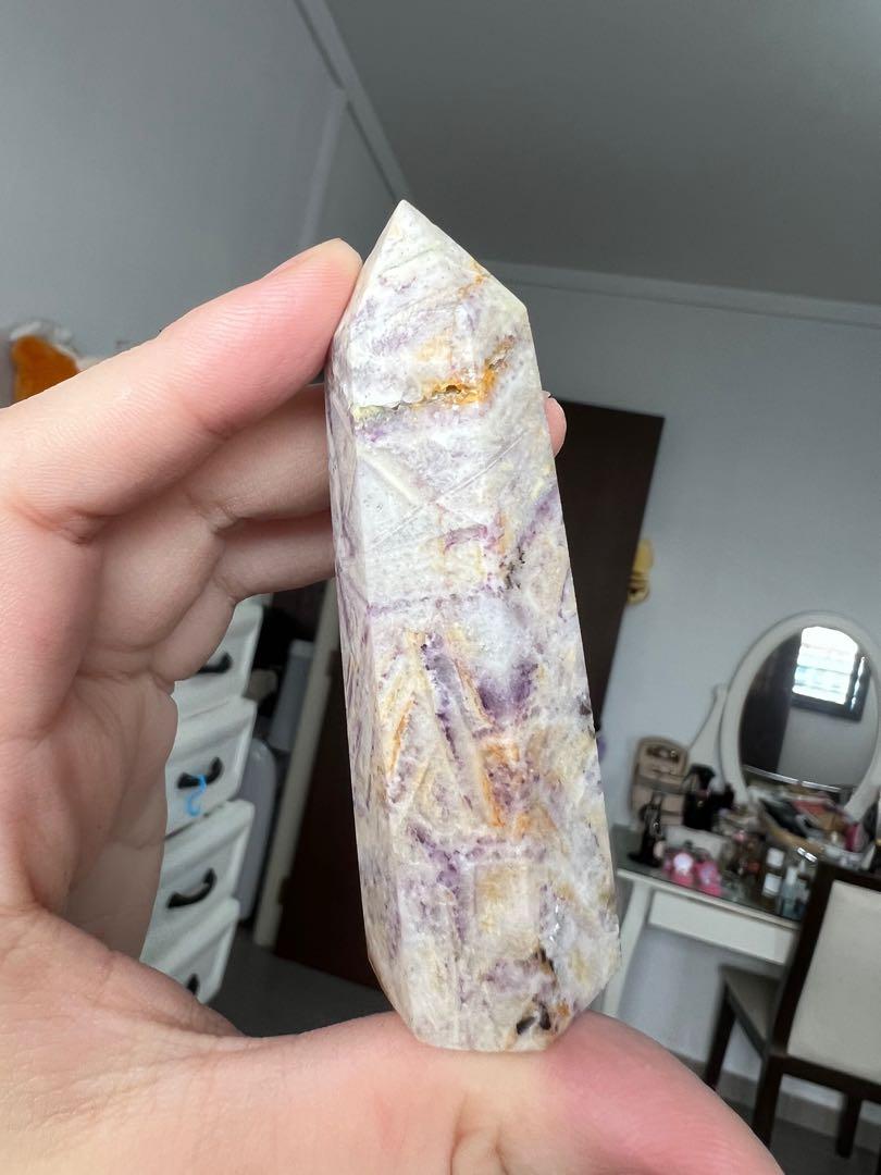 Fluorite root towers, Women's Fashion, Jewelry & Organisers, Precious ...