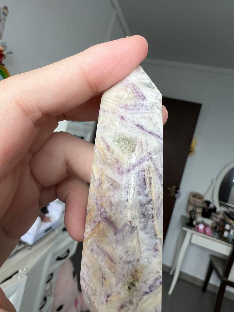 Fluorite root towers, Women's Fashion, Jewelry & Organisers, Precious ...