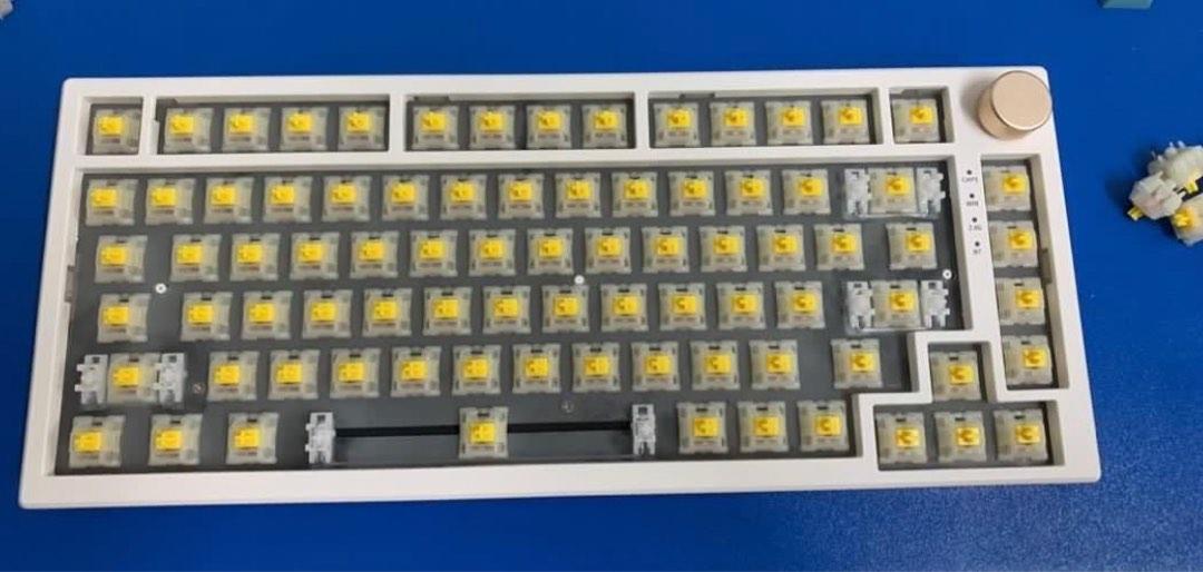 Fully modded 75% Hot-Swappable Gasket mounted Custom Mechanical keyboard, Computers & Tech ...