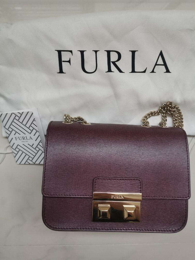 Furla metropolis mini in maroon, Women's Fashion, Bags & Wallets ...
