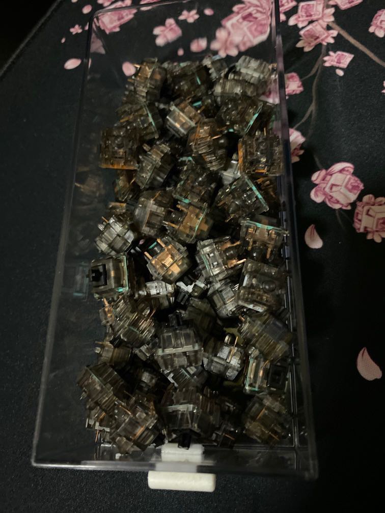 Gateron Silent Ink black, Computers & Tech, Parts & Accessories ...