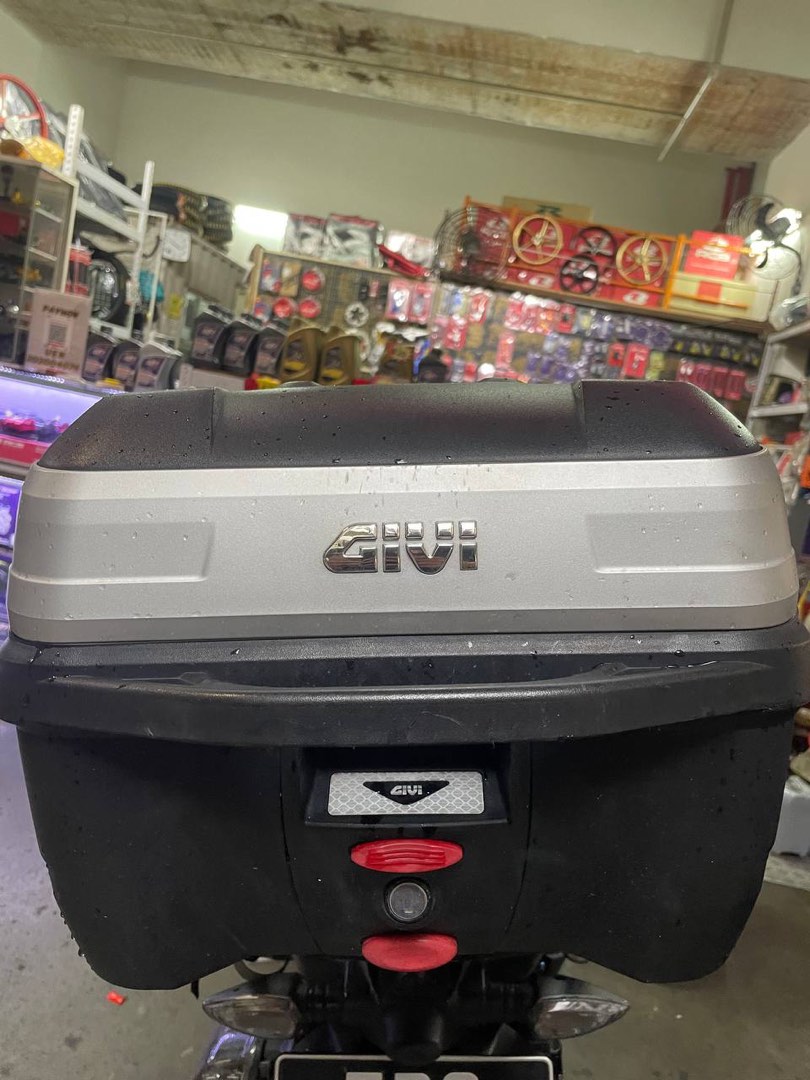 Givi Box, Motorcycles, Motorcycle Accessories on Carousell