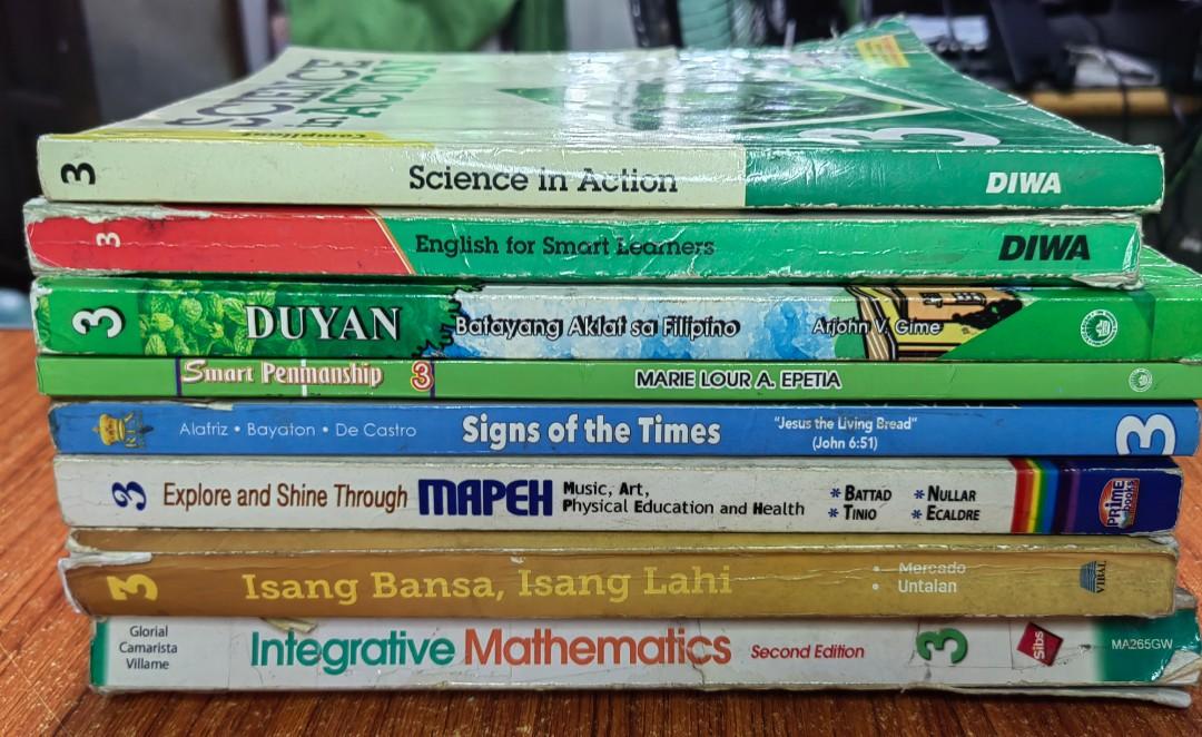 Grade 4 books (6 books), Hobbies & Toys, Books & Magazines, Textbooks on Carousell