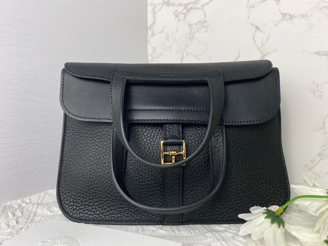 Hermes Halzan 25, Luxury, Bags & Wallets on Carousell