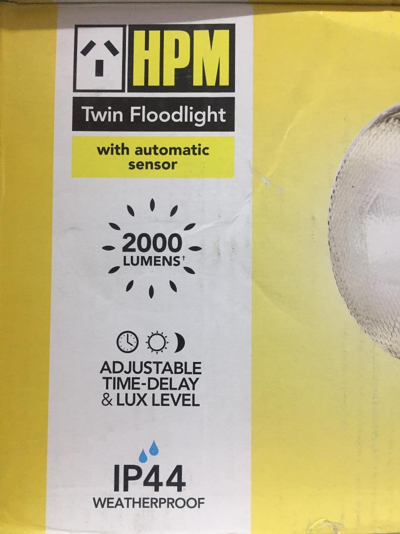 HPM Twin Floodlight with Automatic Sensor 200 Lumens, Furniture & Home ...