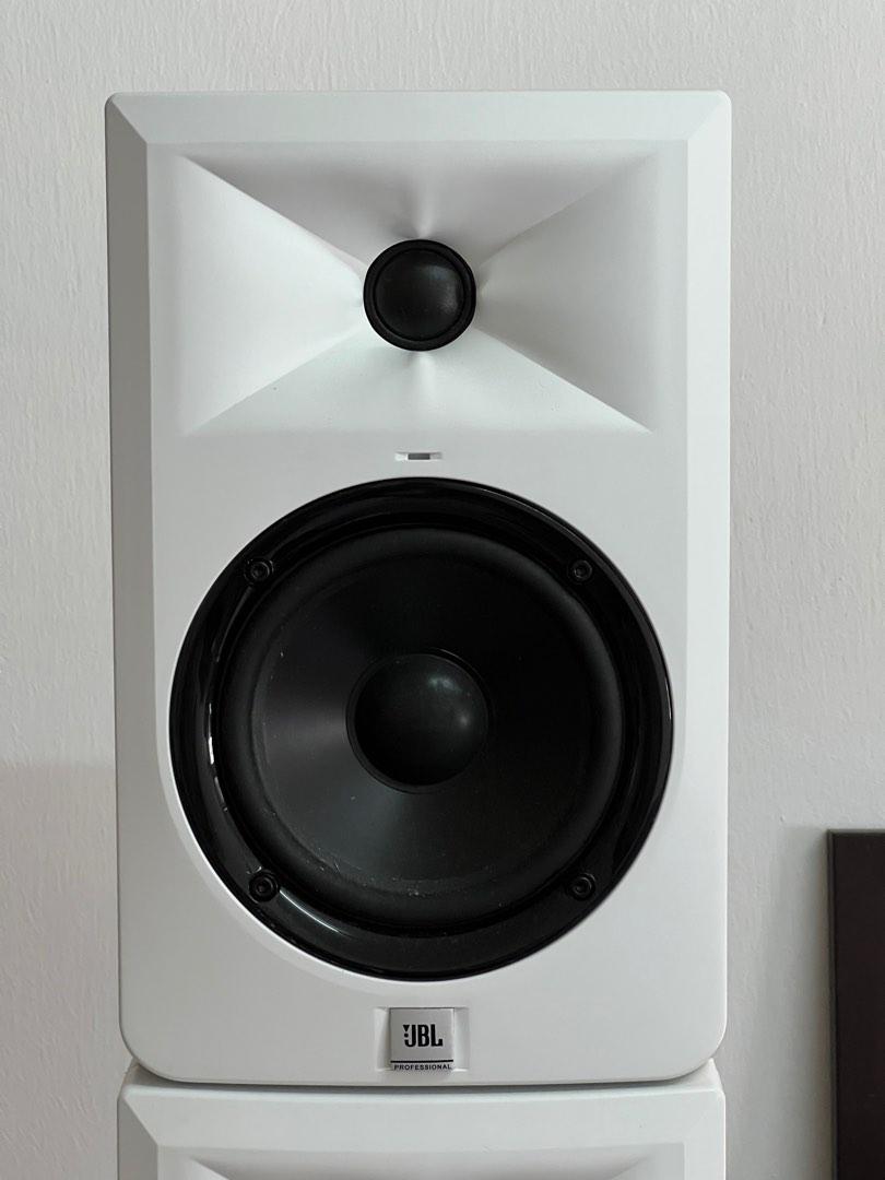 JBL LSR305 active speakers in white, Audio, Soundbars, Speakers ...