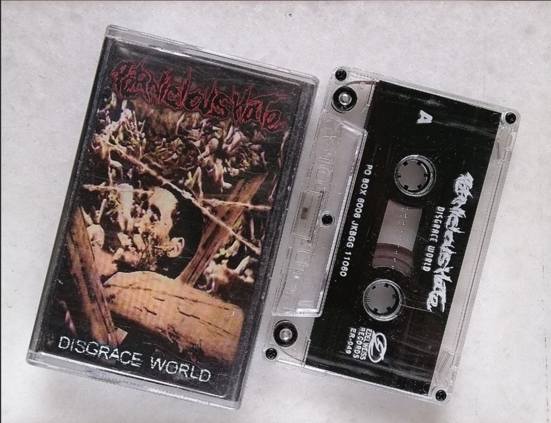 KASET - PERNICIOUSHATE "DISGACE WORLD" (2005), Hobbies & Toys, Music ...