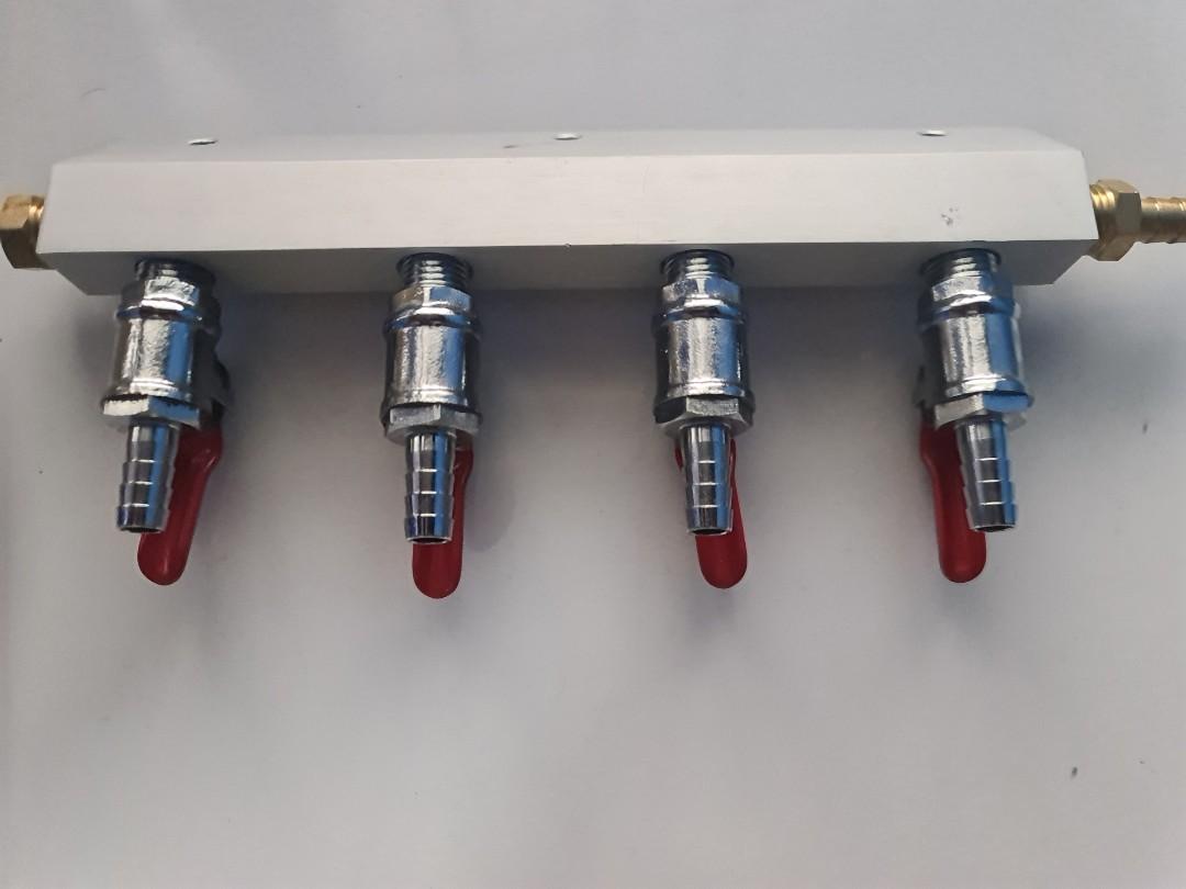 Kegland GAS LINE SPLITTER 4 OUTPUT / 4 WAY MANIFOLD WITH CHECK VALVES ...