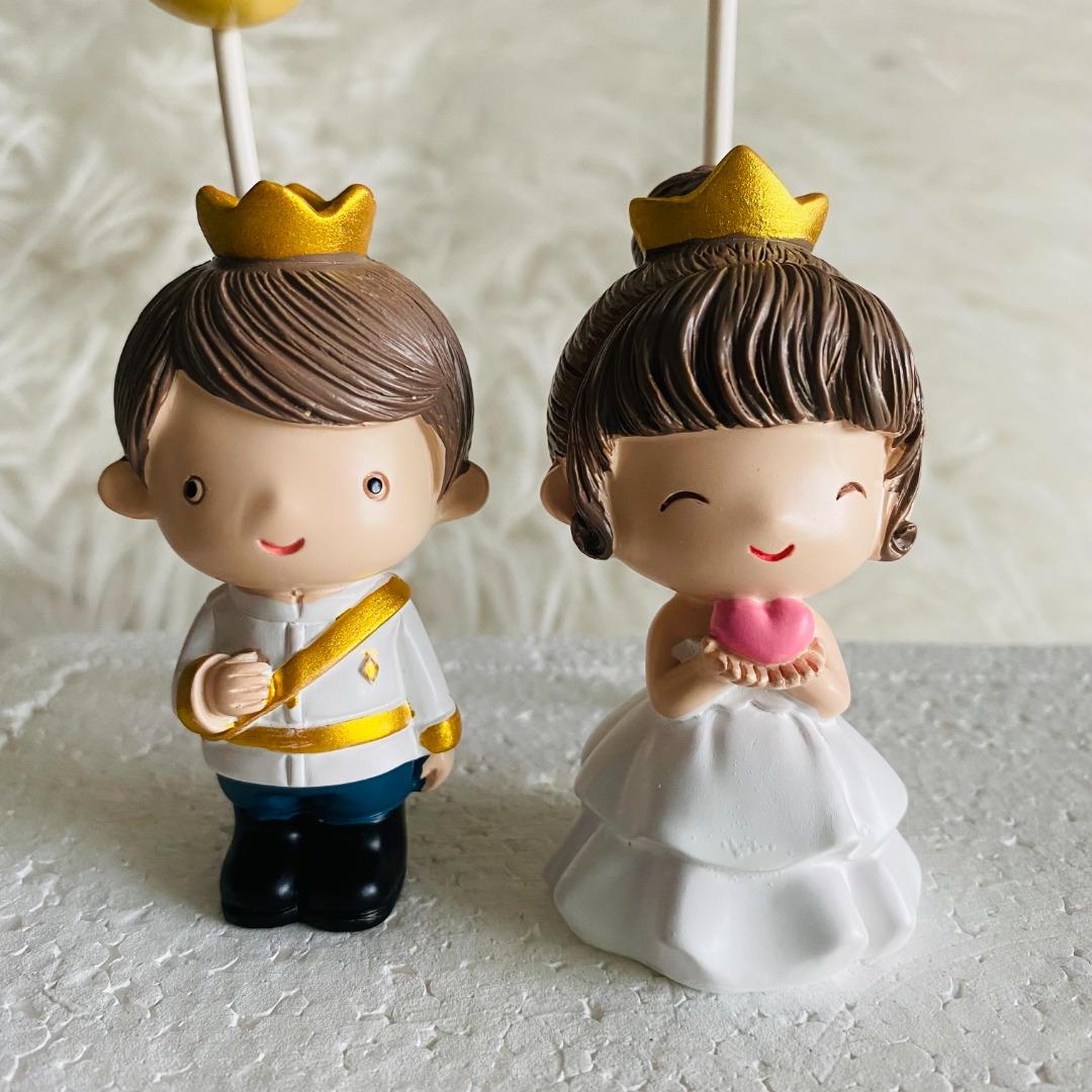face cake toppers