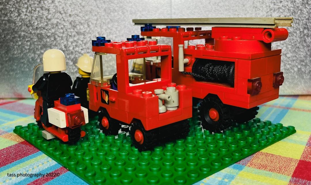Lego 6366 : Fire & Rescue Squad (Vintage), Hobbies & Toys, Toys & Games ...