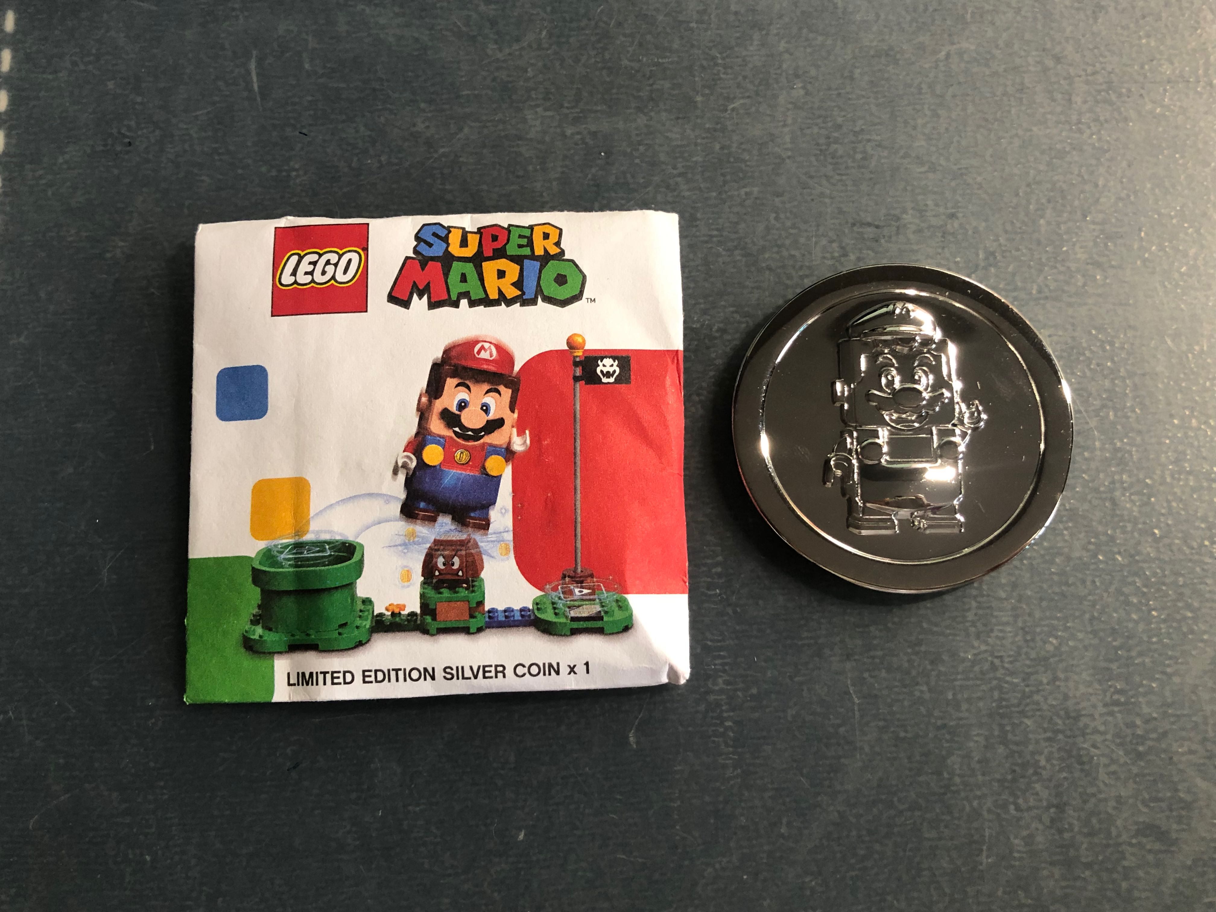 Lego super mario silver coin - limited edition, 興趣及遊戲, 玩具 & 遊戲類 - Carousell