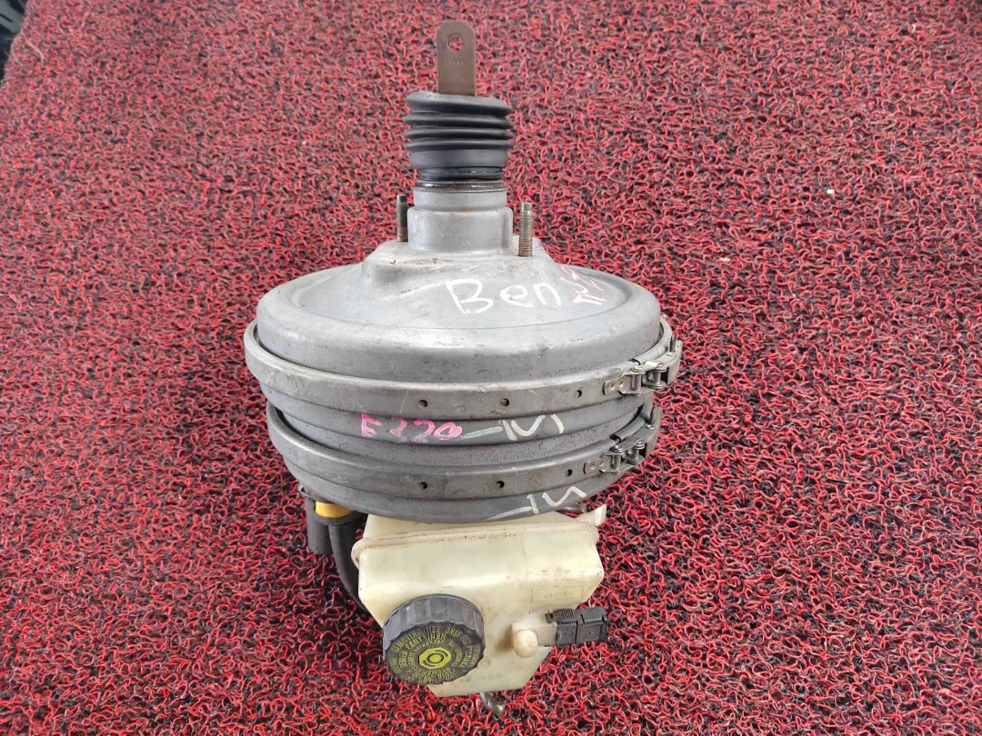 MERCEDES BENZ W210 E320 BRAKE BOOSTER MASTER PUMP 1994-1998 YEAR(NO ...