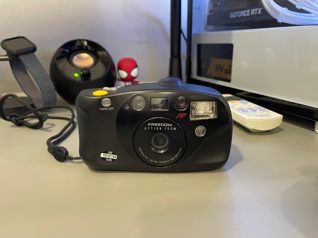 Minolta Freedom Action Zoom 35mm Point & Shoot, Photography, Cameras on ...