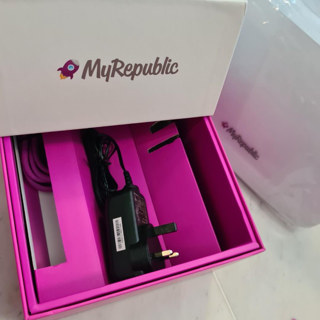 MYREPUBLIC Halo Router, Computers & Tech, Parts & Accessories ...