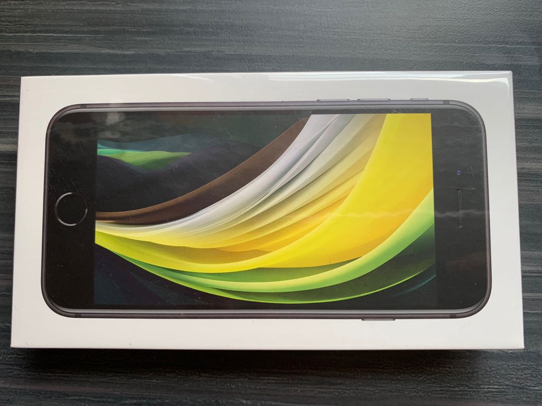 New iPhone SE (2020) black 128gb (sealed in box), Mobile Phones ...