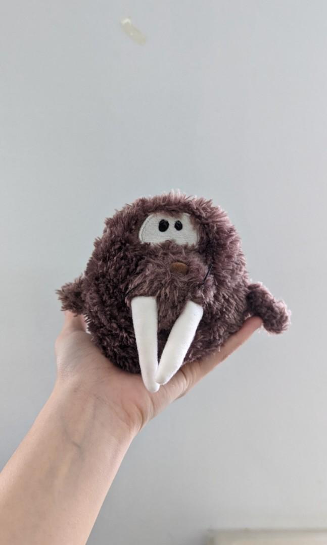 Nici Let Me Out Walrus Plush, Hobbies & Toys, Toys & Games on Carousell