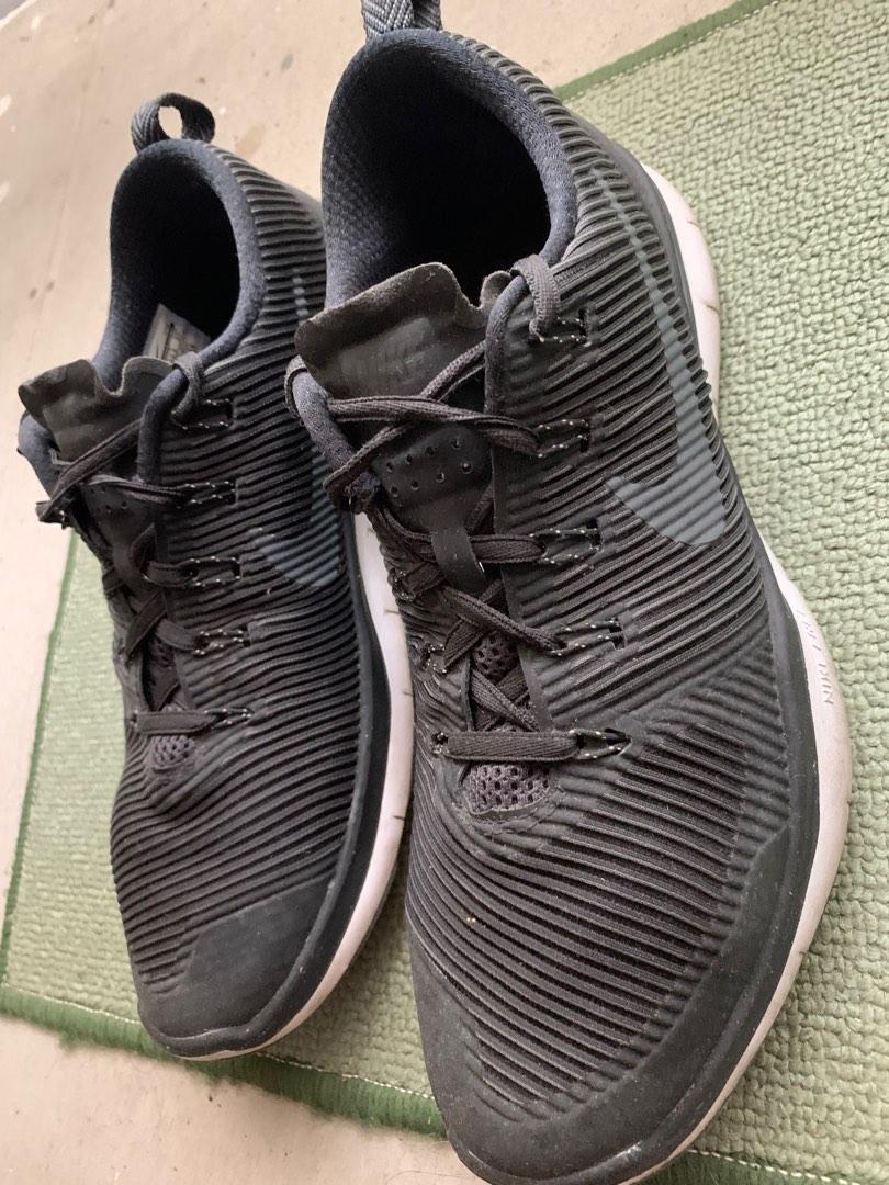 Nike training shoes, Men's Fashion, Footwear, Sneakers on Carousell